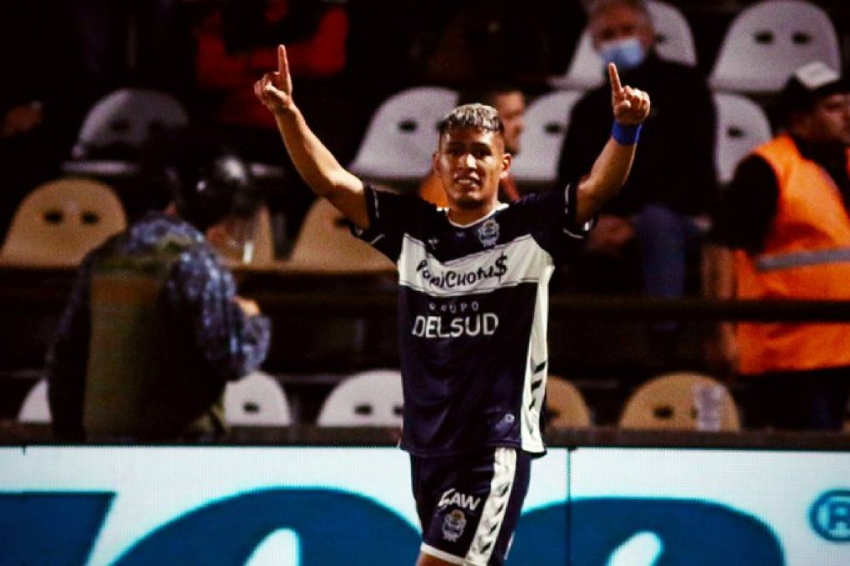 El extraño caso de Eric Ramírez: De estar borrado a ser determinante