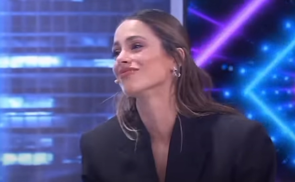 Tini Stoessel presentó la portada de su nuevo álbum "Cupido" y no pudo ...