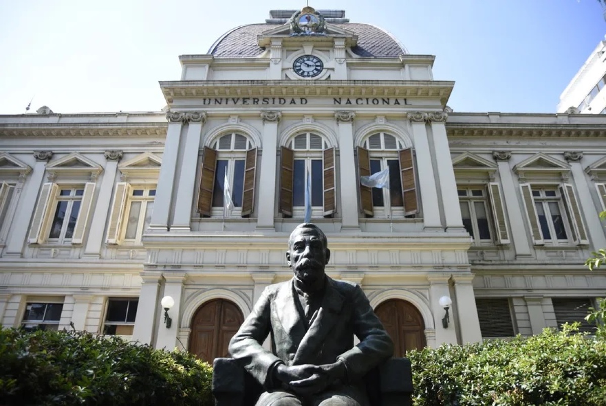 La UNLP le entregará premios de reconocimiento a investigadores de la ...