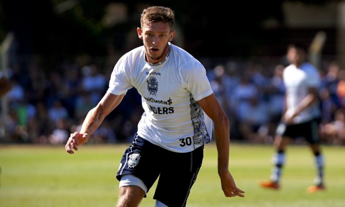 Los debutantes de Chirola: un defensor con legado, un talentoso que ...