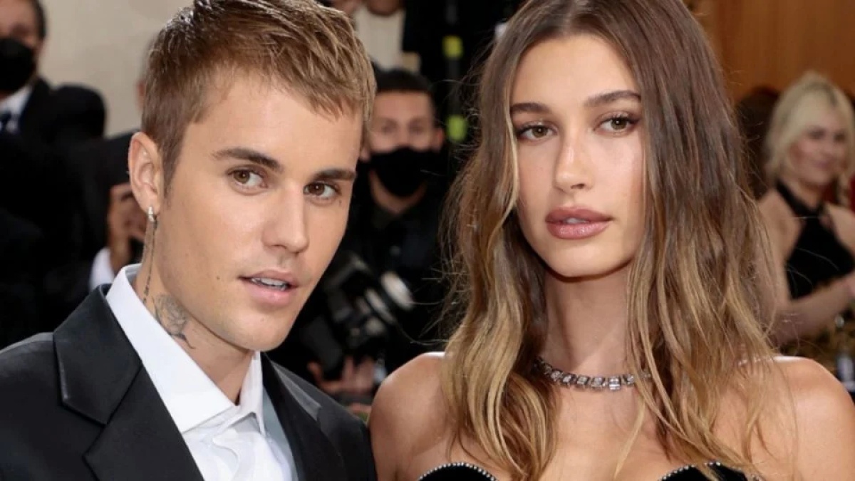 Justin Bieber y su esposa, Hailey Baldwin anunciaron el nacimiento de su hijo