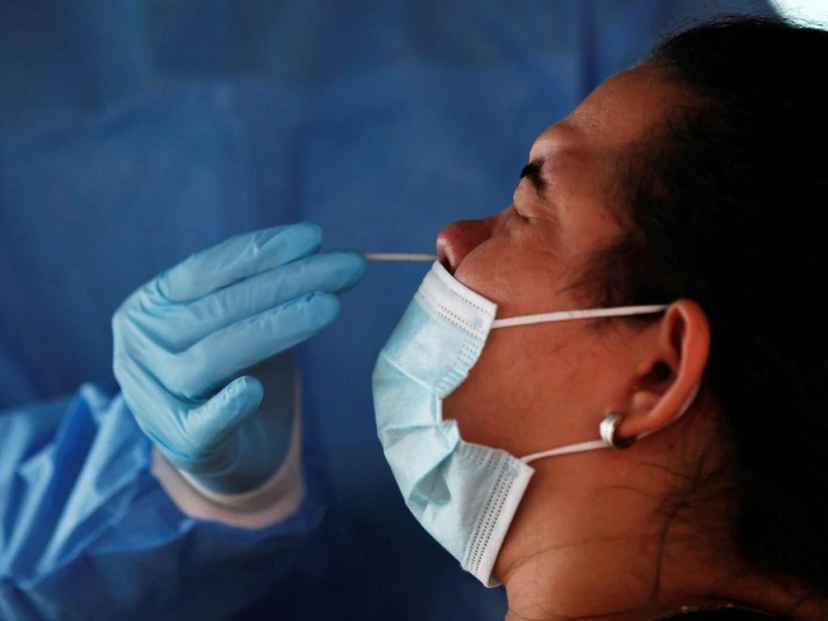 Un mal hisopado causó perforación del revestimiento cerebral en una ...