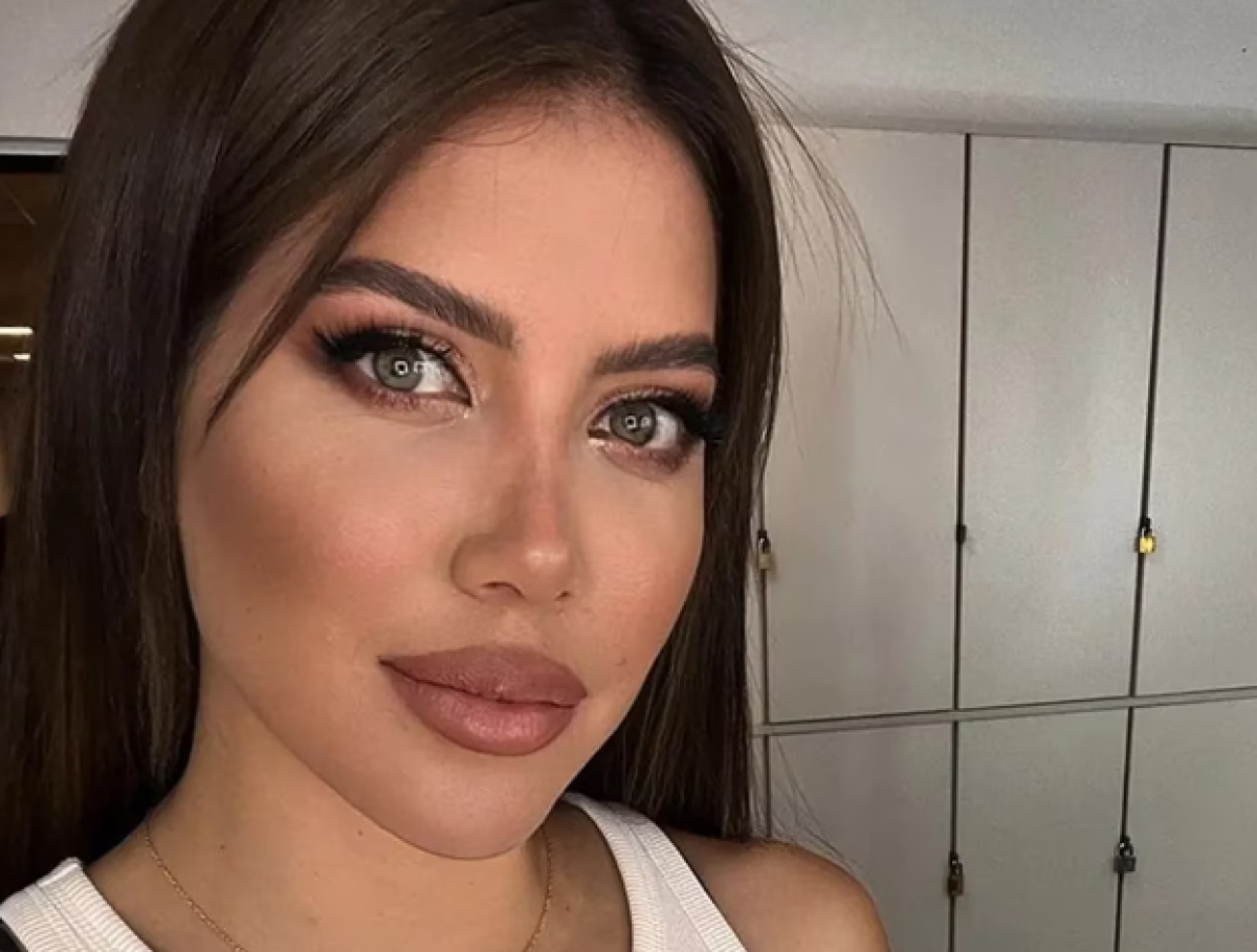 El increíble auto de lujo que se compró Wanda Nara por "portarse bien"