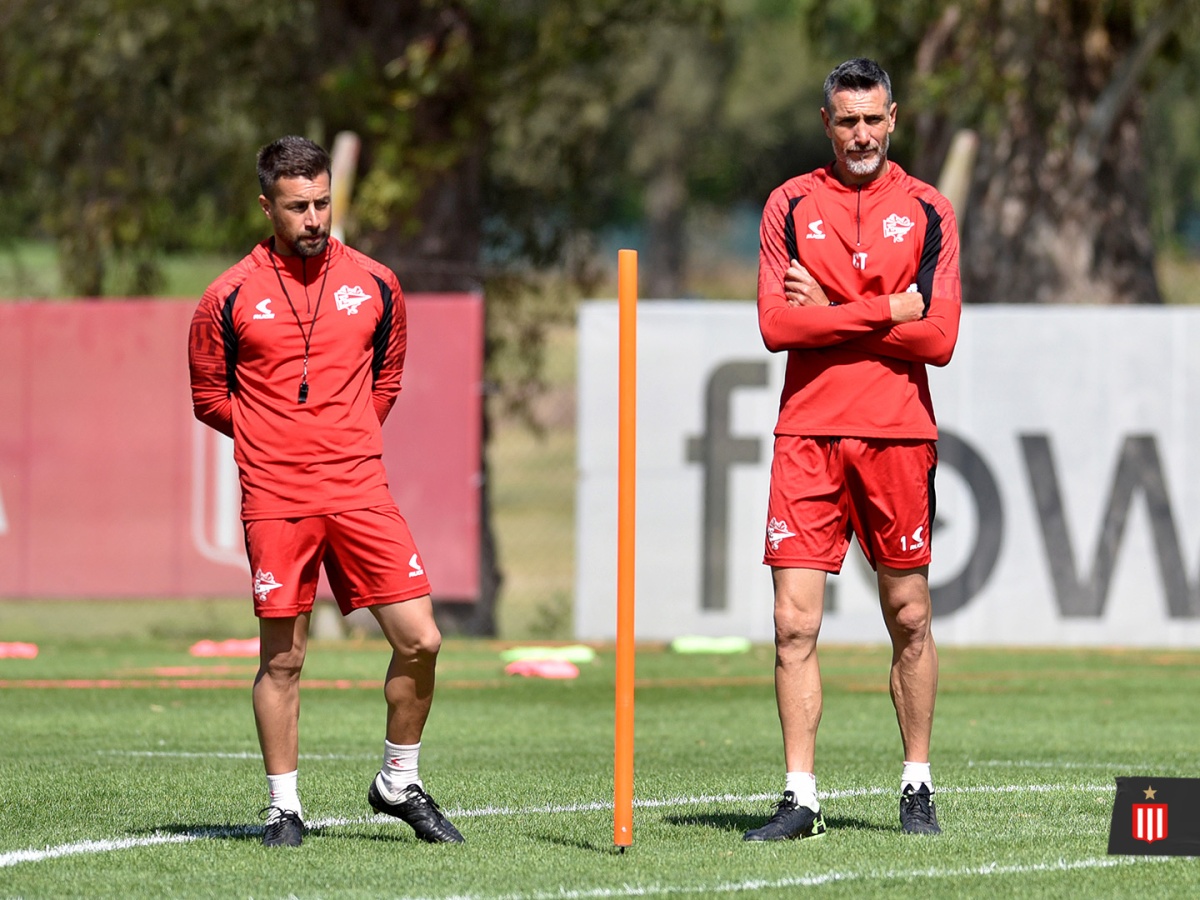 Quatrocchi sigue con la renovación: mete mano para jugar con Vélez y ...