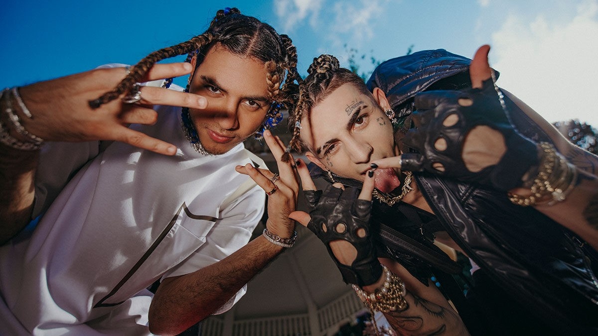 Khea nos presenta "Medio Crazy"